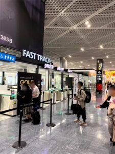 【ファーストクラス】成田→シンガポール便(SQ11)でシンガポール航空ファーストクラスに搭乗してきました【世界一周航空券】 - ひやまんブログ