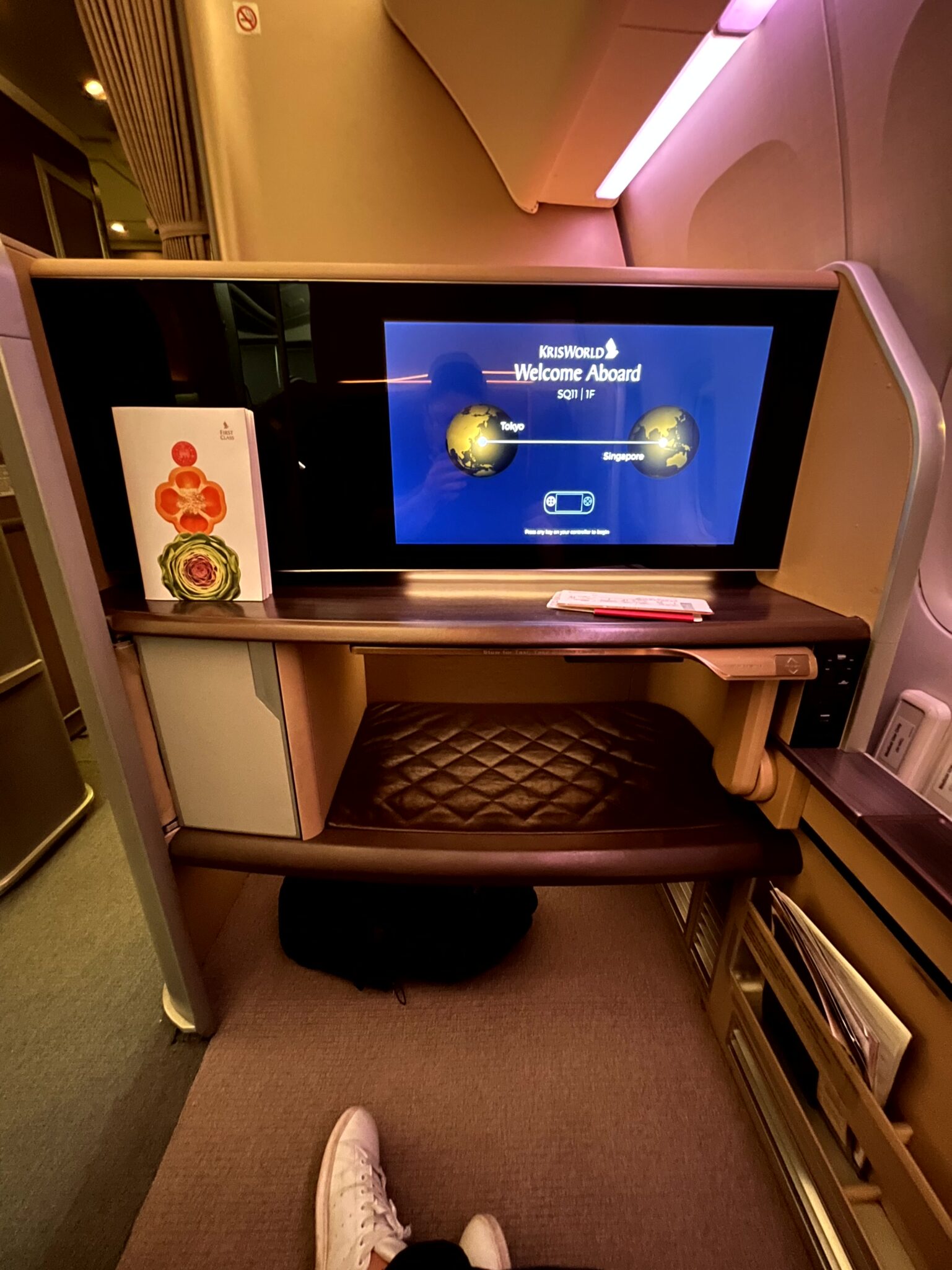 【ファーストクラス】成田→シンガポール便(SQ11)でシンガポール航空ファーストクラスに搭乗してきました【世界一周航空券】 - ひやまんブログ