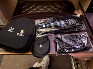 【ファーストクラス】成田→シンガポール便(SQ11)でシンガポール航空ファーストクラスに搭乗してきました【世界一周航空券】 - ひやまんブログ