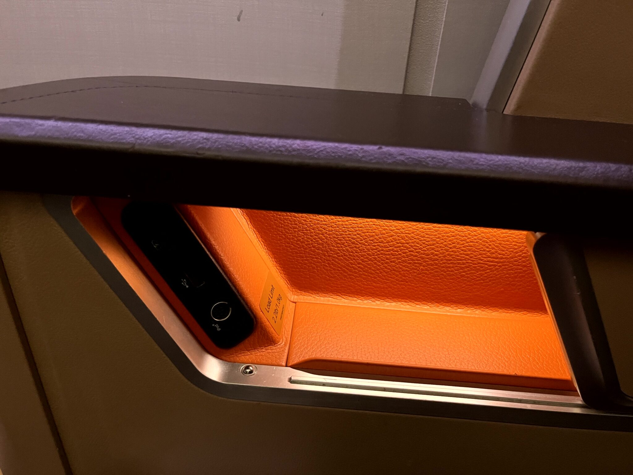 【ファーストクラス】成田→シンガポール便(SQ11)でシンガポール航空ファーストクラスに搭乗してきました【世界一周航空券】 - ひやまんブログ