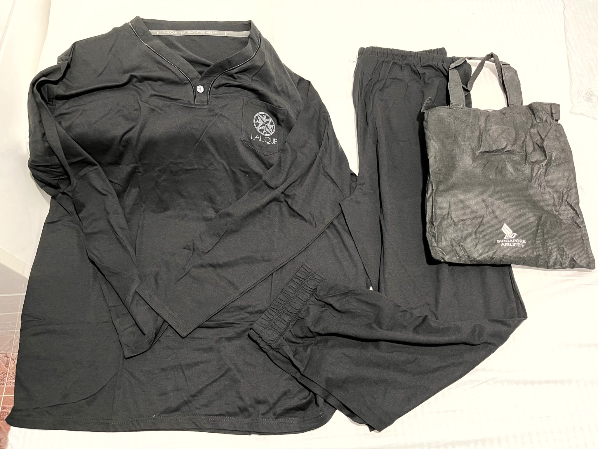 【ファーストクラス】成田→シンガポール便(SQ11)でシンガポール航空ファーストクラスに搭乗してきました【世界一周航空券】 - ひやまんブログ