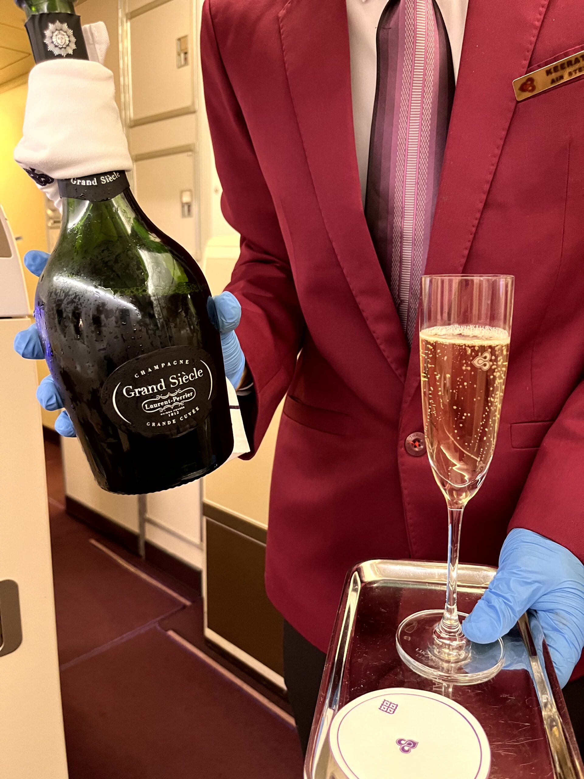 【ファーストクラス】バンコク→ロンドン便（TG910）でタイ航空ファーストクラスに搭乗してきました - ひやまんブログ